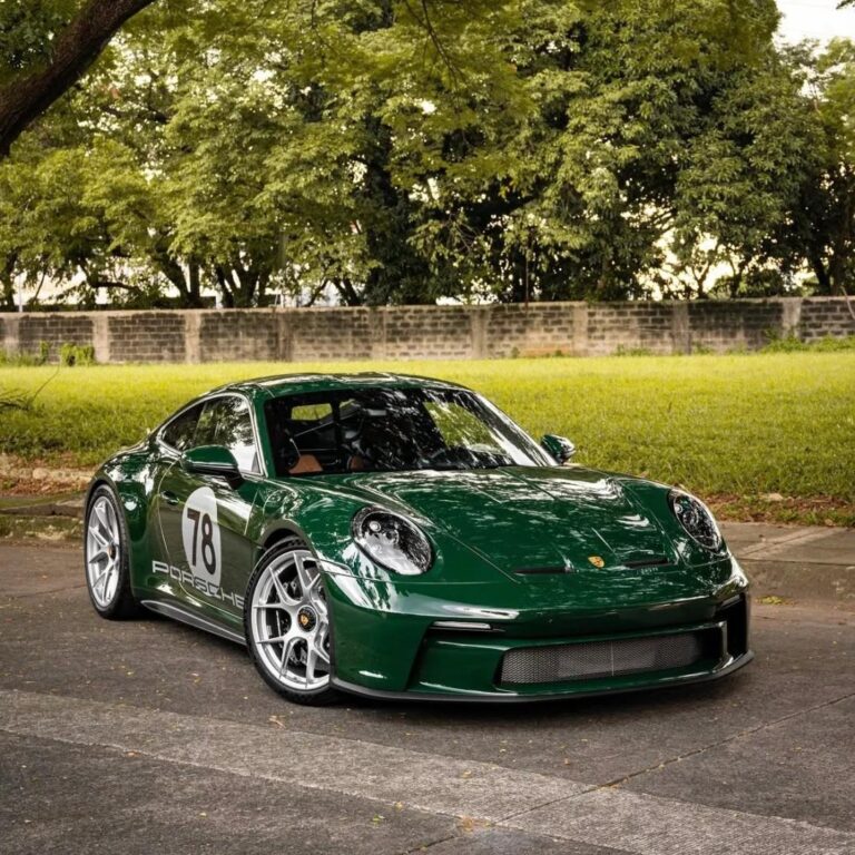 Dark Green Car Paint Options: From British Racing Green to Modern ...