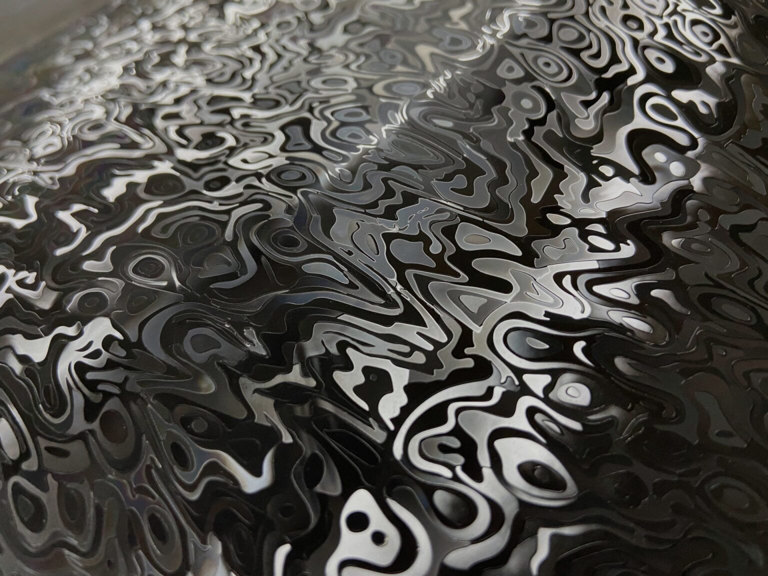 Damascus Pattern Vinyl Wraps: How They Compare to Traditional Camo ...